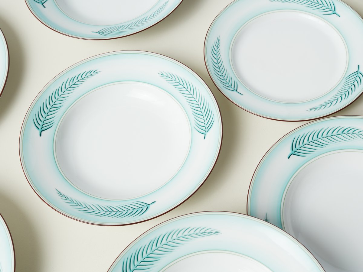 Table service Palma (54 plates) - Artwork | GalleriesNow Table service Palma (54 plates) - Artwork | GalleriesNow
