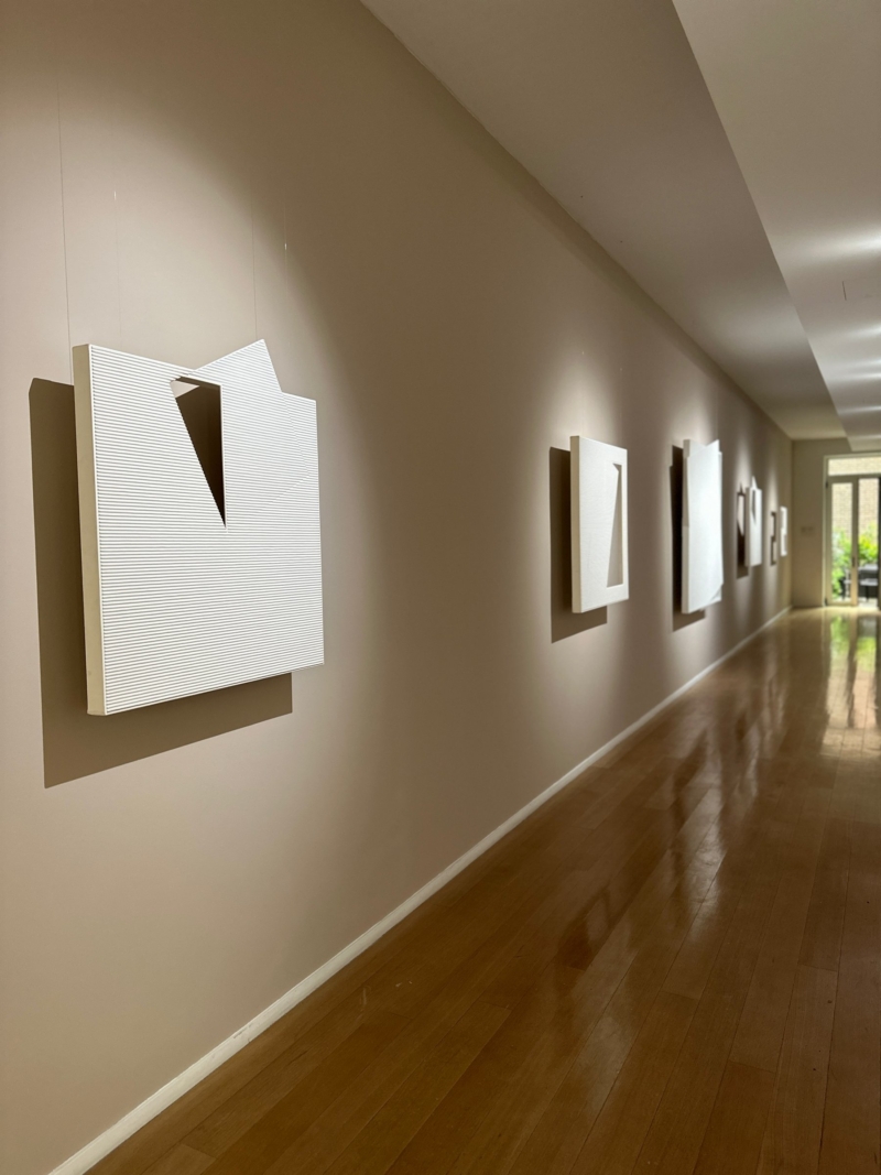 Leon Tovar Gallery